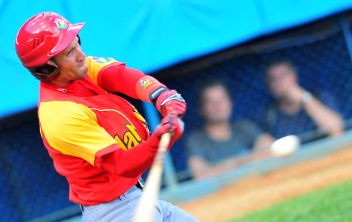 Otra baja: Aníbal Medina tiene contrato (conozca dónde) - Cubalite