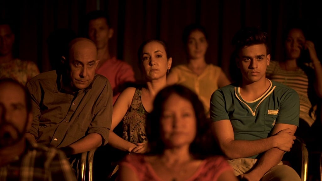 El elemento (casi oculto) que distingue a "Promesas" de otras series ...