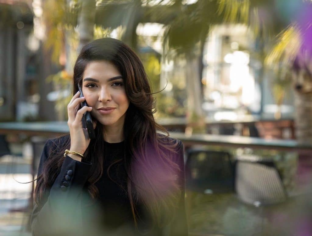 Cubanoamericana que triunfa en Miami protagoniza nueva serie de Netflix - Cubalite