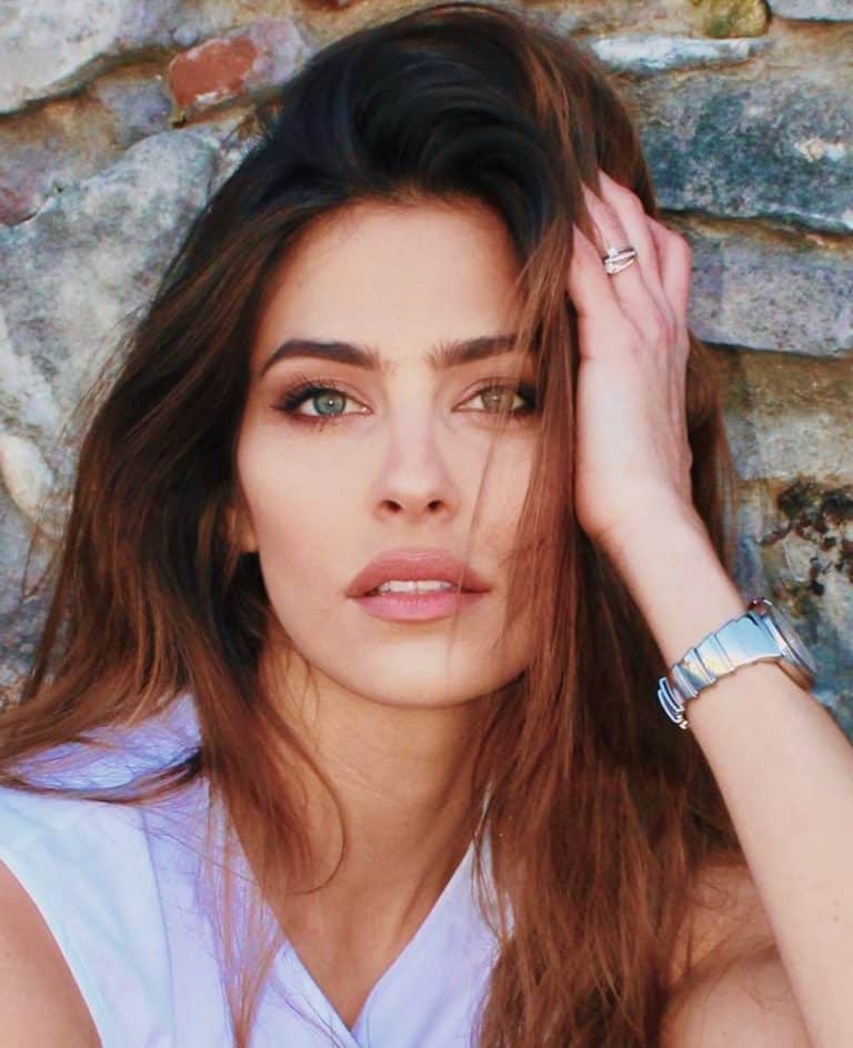 La actriz cubana de la que no para de hablar la prensa española por estos días - Cubalite