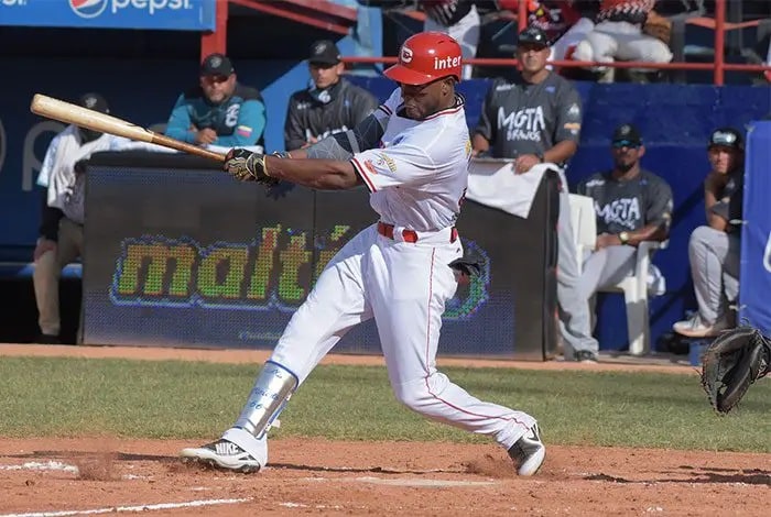 9 años después puede volver a la Serie Nacional cubano que fue MVP en ...