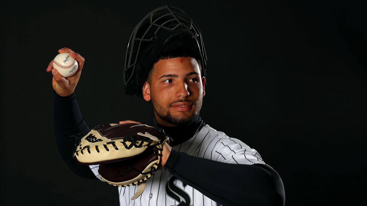 Tiene solo 21 años y podría convertirse en el próximo catcher cubano en ...