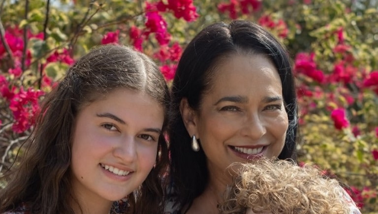 La nueva serie de Jacqueline Arenal que promete mantener a todos al ...